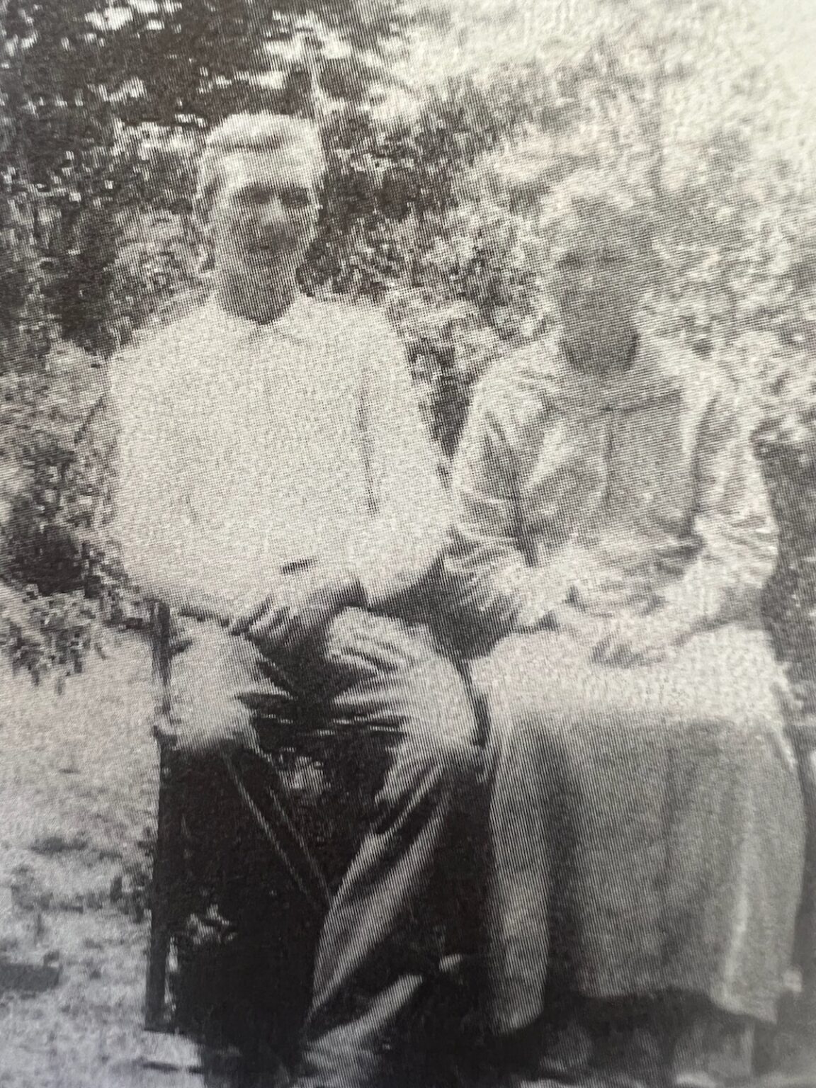 Holley-Navarre's Authentic History Dates Back into the 1800s: Harvell ...